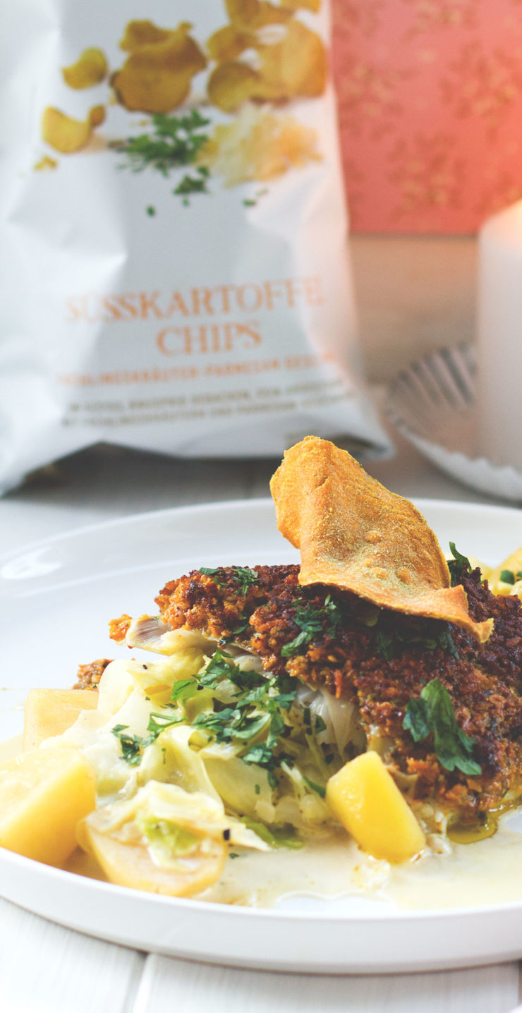 Kabeljaufilet mit Süßkartoffelchips-Kruste und Kartoffel-Spitzkohl ...