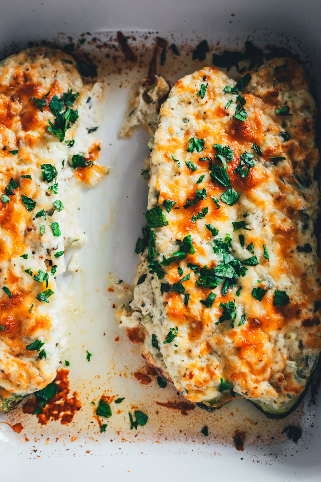Vegetarisch gefüllte Zucchini – blitzschnell und unkompliziert - moey's ...